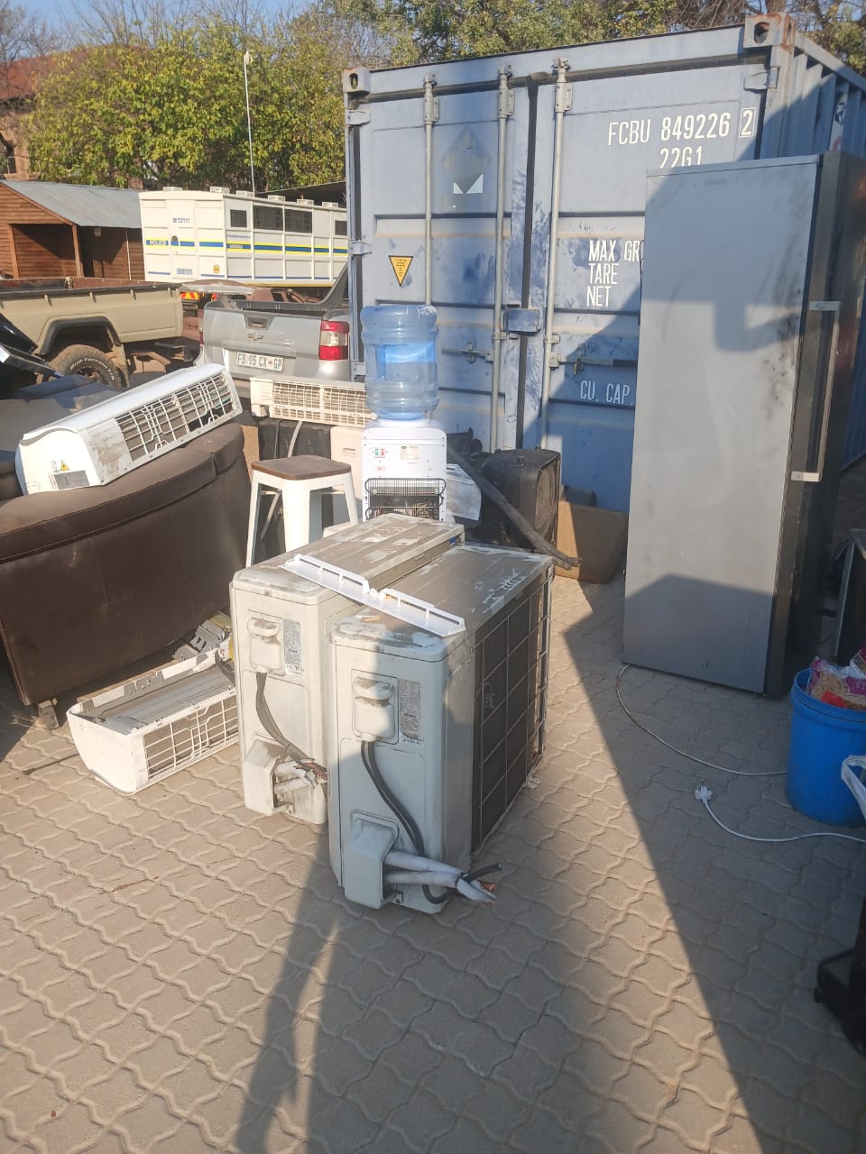 Three suspects arrested for the possession of stolen property at Majeje ...