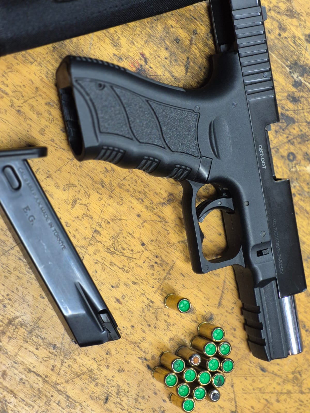Flying Squad members arrest suspect for possession of an imitation ...